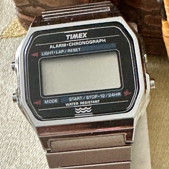 Timex | Accessories | Vintage Timex Quartz Digital Display Silver Tone ...